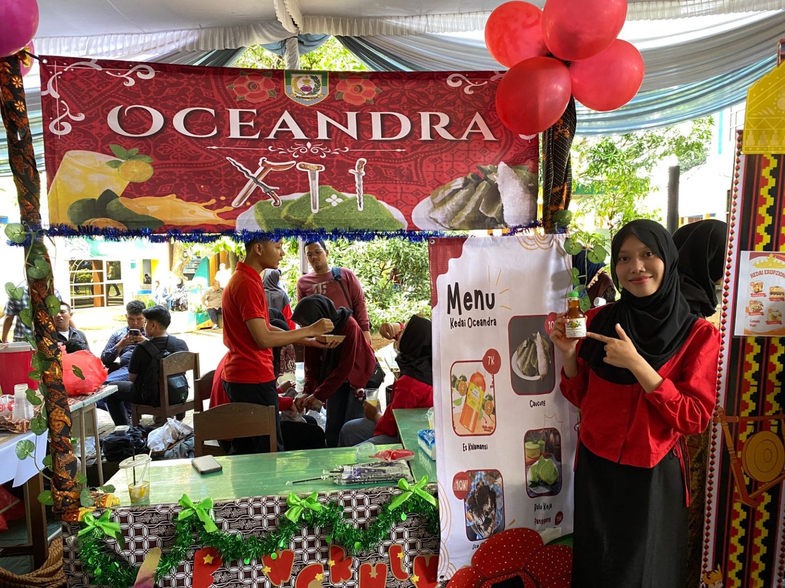 Market Day & Art Exhibition SMA Global Madani 2025 Usung Tema “The ...